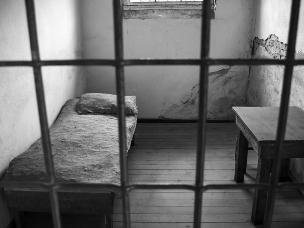 Защо чистачка гони бегълците от Софийския затвор - България - Vesti.bg