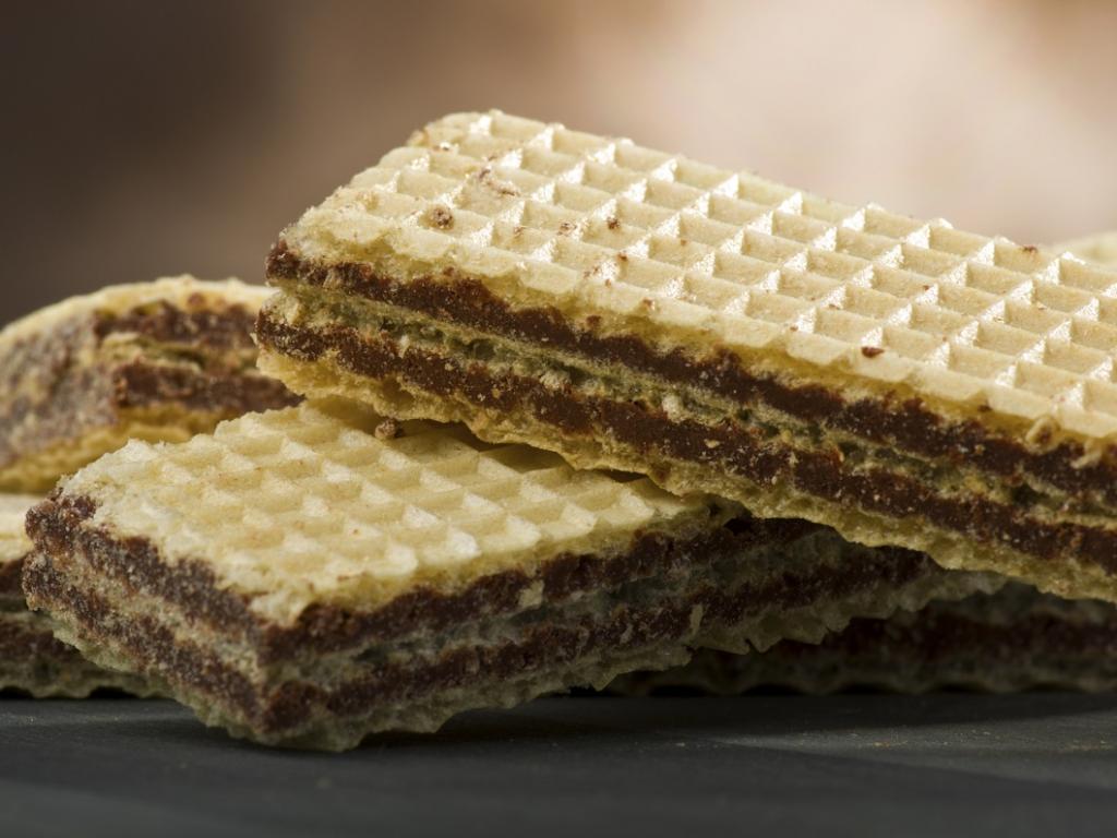 Откриха 10 стотинки във вафла - България - Vesti.bg