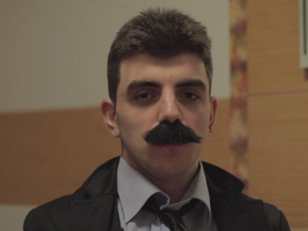Сър Алекси Сокачев, Божинов и Батков в „Без душ“ (видео) - Любопитно ...