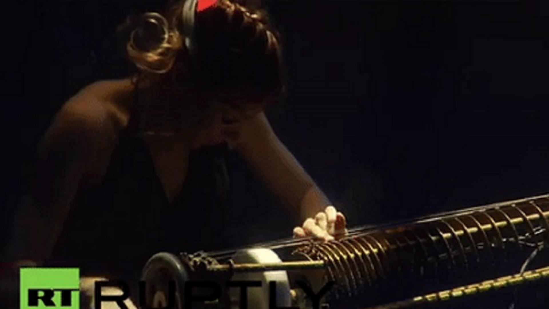 Да правиш музика под водата - защо не?|Vesti.bg