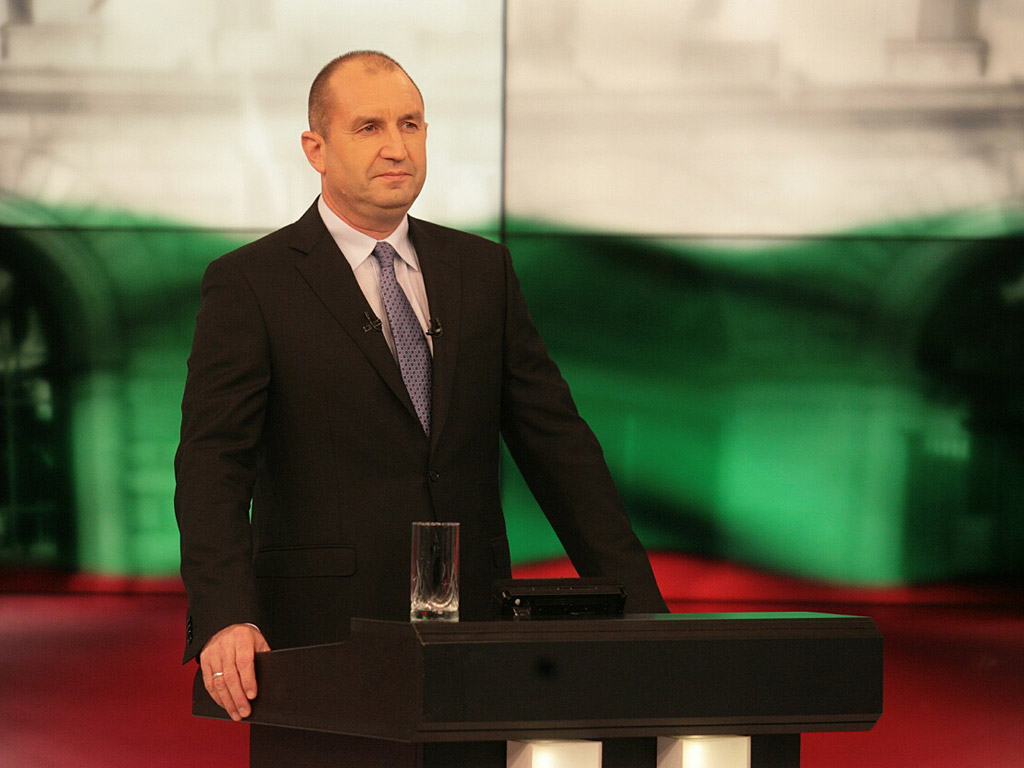 Румен Радев – генералът, който ще бъде президент - България | Vesti.bg