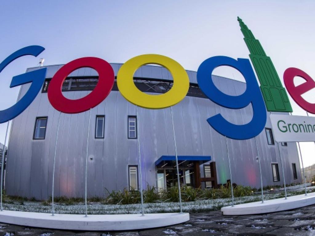 Компютър победи най-добрия играч на най-сложната игра - Технологии ...