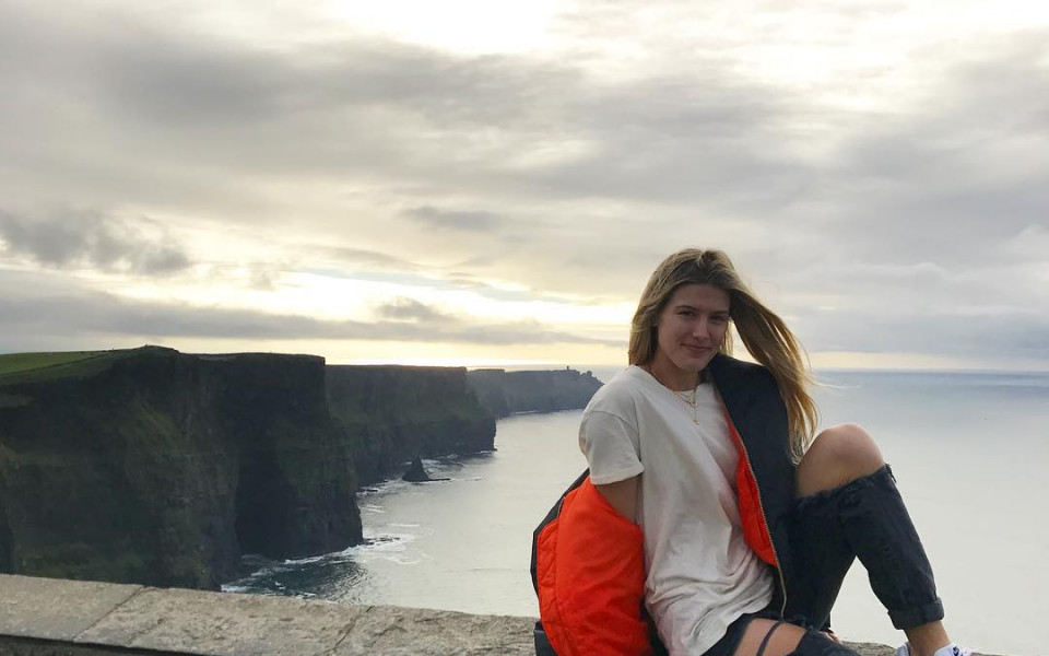 Хубавицата Бушар се наслаждава на ваканцията в Ирландия - Тенис - Жени ...