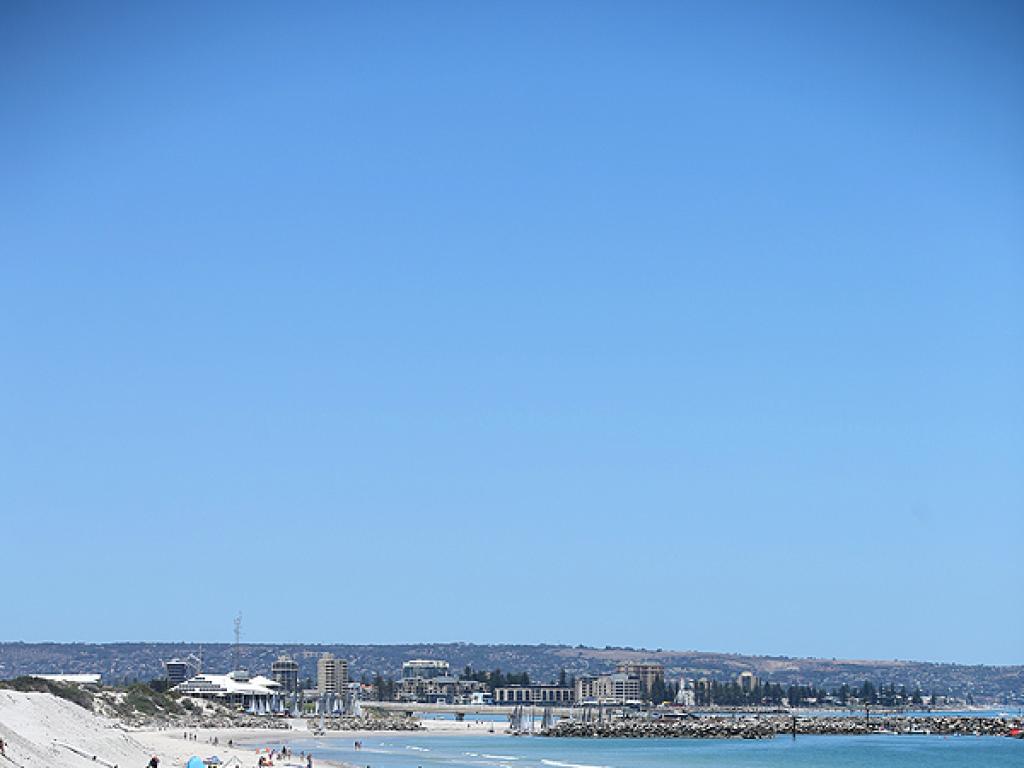 Опасно по морето, риск от пожари днес - България | Vesti.bg