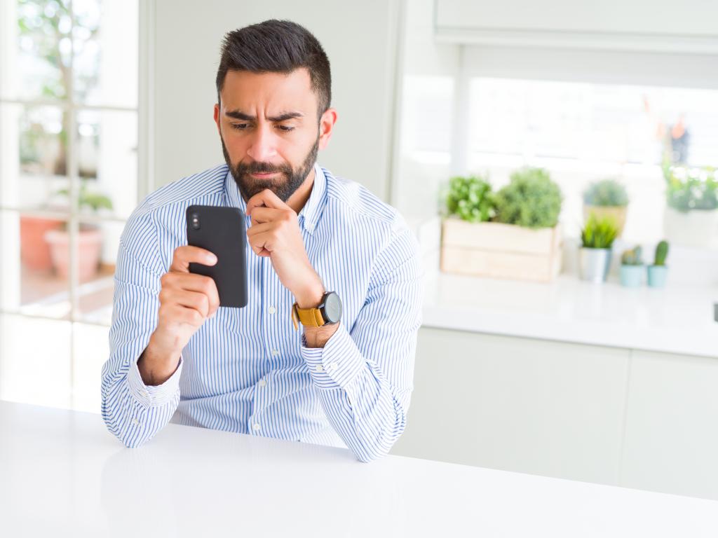 Скритите рискове на мобилните приложения - Технологии - Vesti.bg