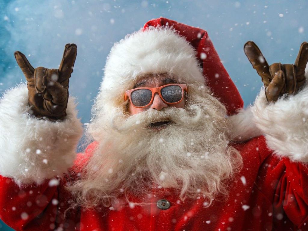 Дядо Коледовци в Босна се състезаваха с магарета (ВИДЕО) - Свят - Vesti.bg