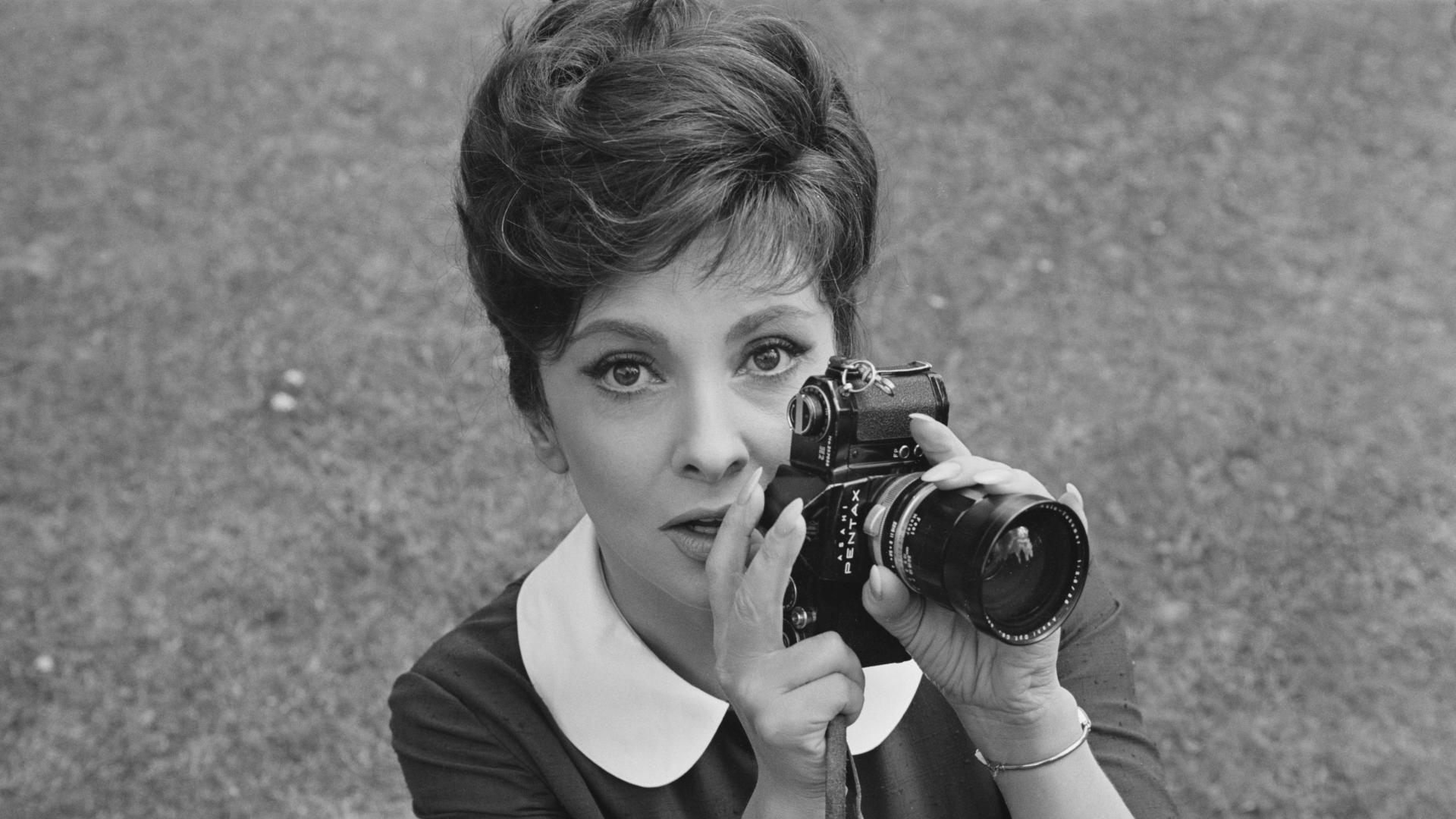 София Лорен за смъртта на Джина Лолобриджида: Дълбоко съм разстроена ...