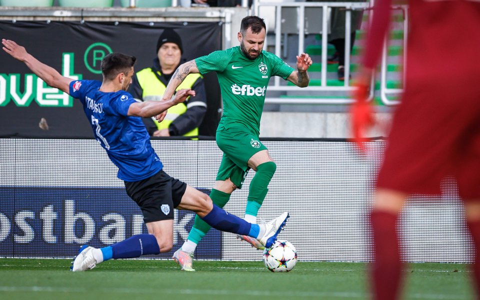 Спас Делев с огромен пропуск срещу Черно море (видео) | Gong.bg