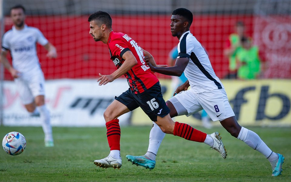 Етър в търсене на първа победа през пролетта | Gong.bg