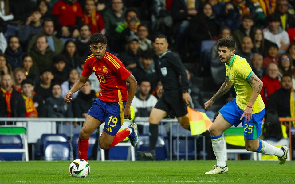 "Бернабеу" се преклони пред Ламин Ямал (видео) - Футбол свят - Испания ...