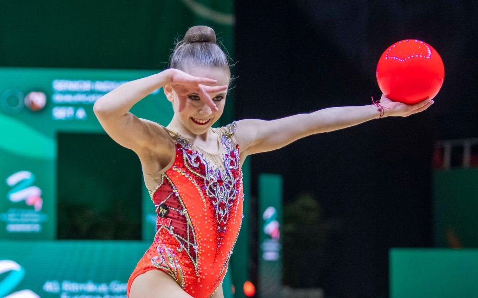 Стилияна Николова поведе в многобоя на Европейското първенство - Още ...