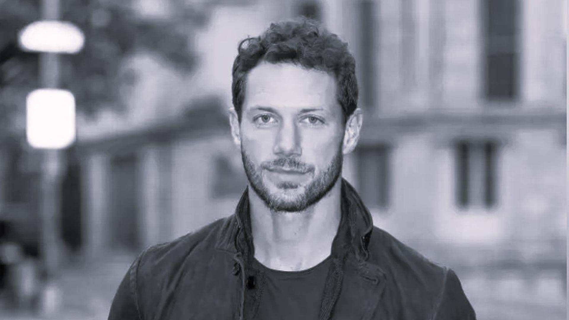 Крадци застреляха актьора Джони Уактор - Свят - Vesti.bg