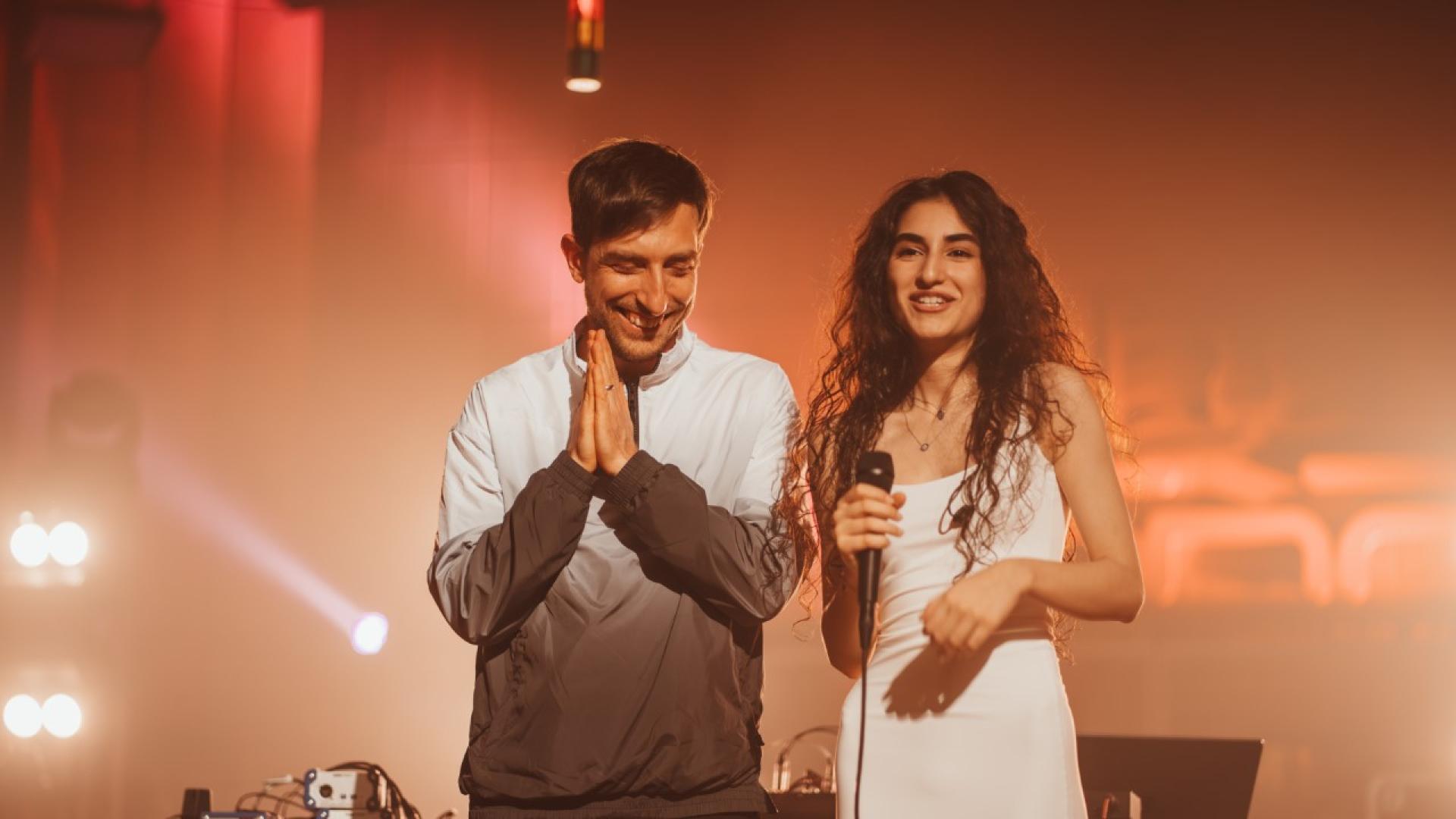 Талантлива, млада, уникална: MIRAIN покорява българската сцена с нежния ...