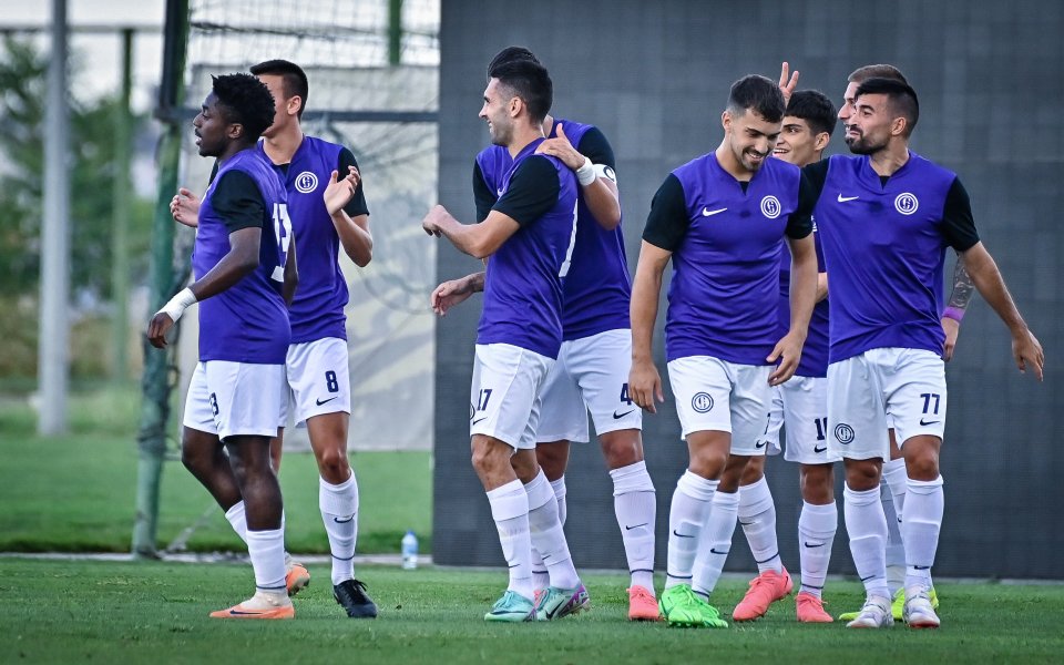 Етър порази Добруджа като гост, възелът във Втора лига се заплете яко ...