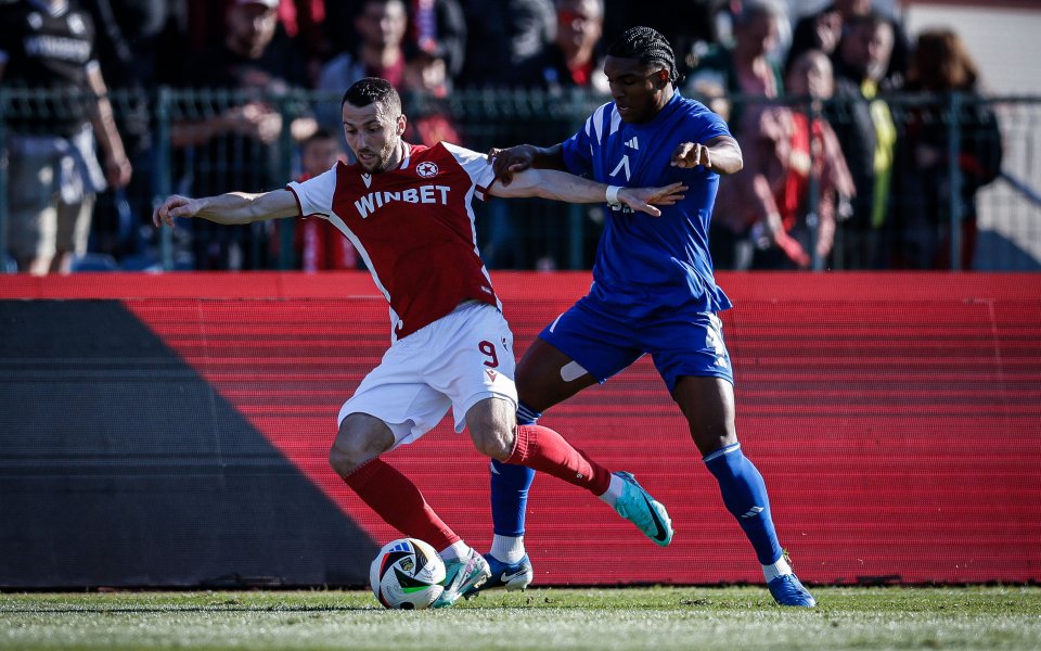 Левски приключи агонията от ЦСКА по инфарктен начин, „сините“ с първа ...