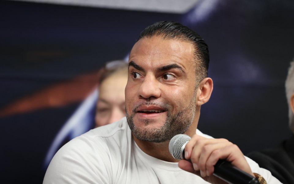 Махмуд Чар: Кубрат Пулев е национален герой, но аз ще бъда световен ...