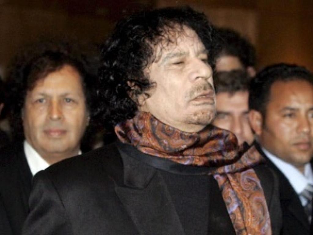 Кадафи: Няма да има преговори с бунтовниците - Теми в развитие | Vesti.bg